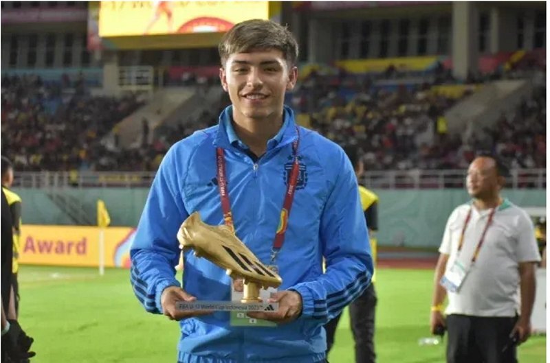 LAMENTABLE: Agustín Ruberto se habría roto los ligamentos cruzados y ...