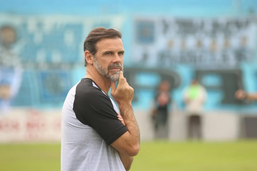 Andrés Yllana recupera dos piezas en Colón para visitar a Morón – Santa ...